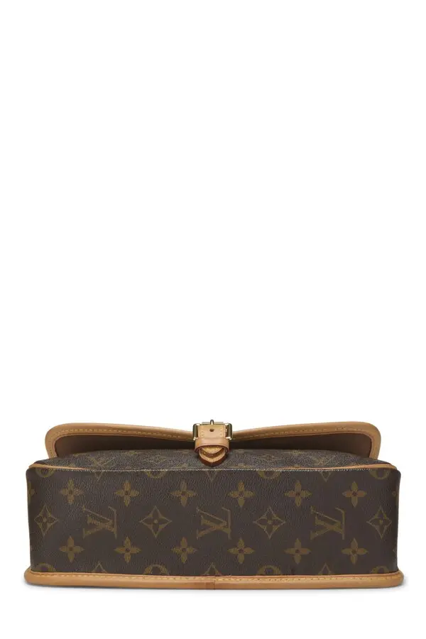 LOUIS VUITTON Monogram Sologne