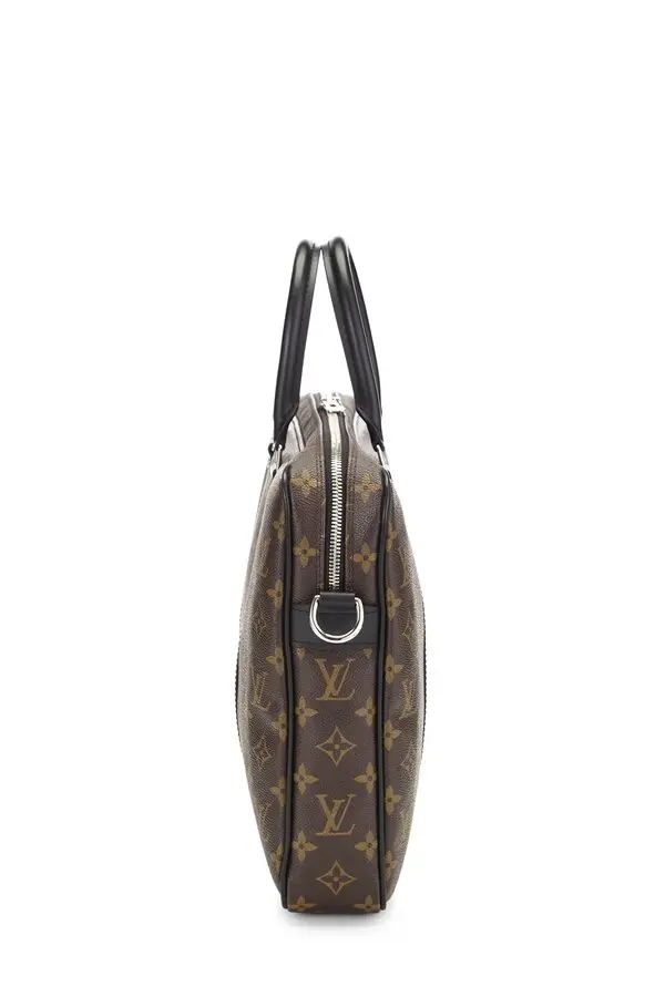 LOUIS VUITTON Monogram Macassar Porte Documents Voyage