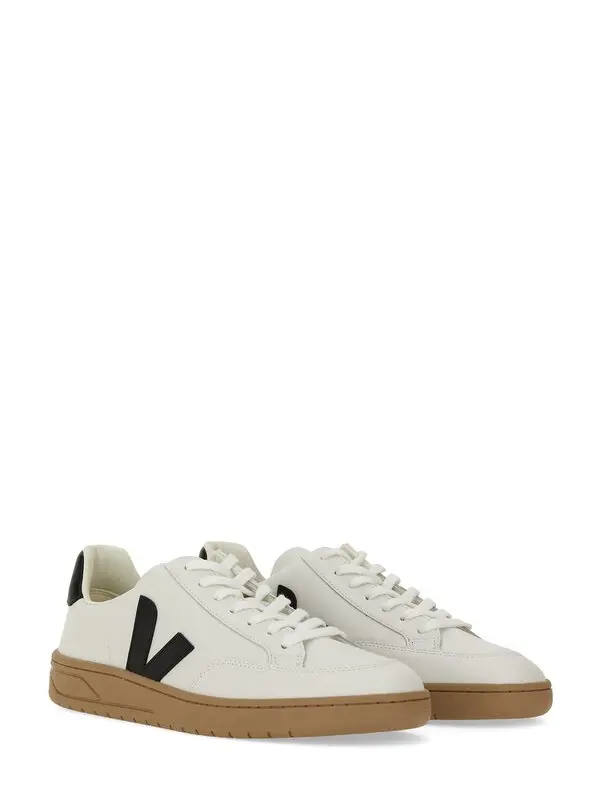 VEJA V-12 Sneakers