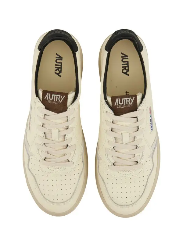 AUTRY Medalist Low Top Sneakers