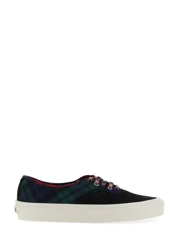 VANS Authentic 44 Sneaker - Black