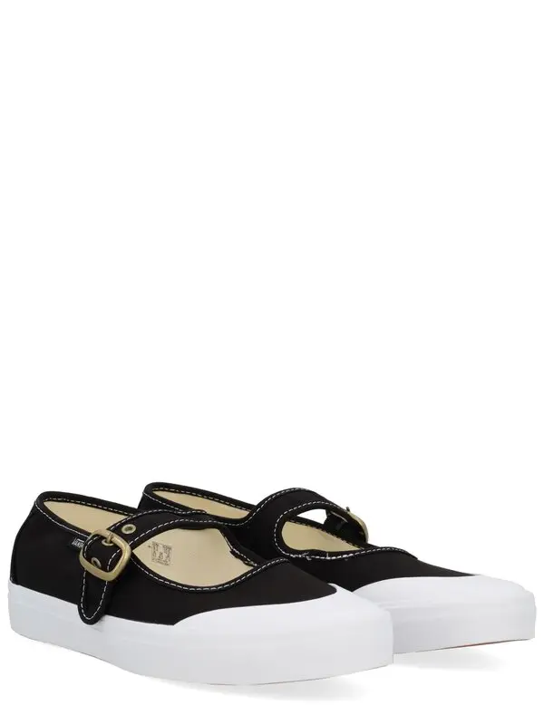 VANS Mary Jane Shoe - Black