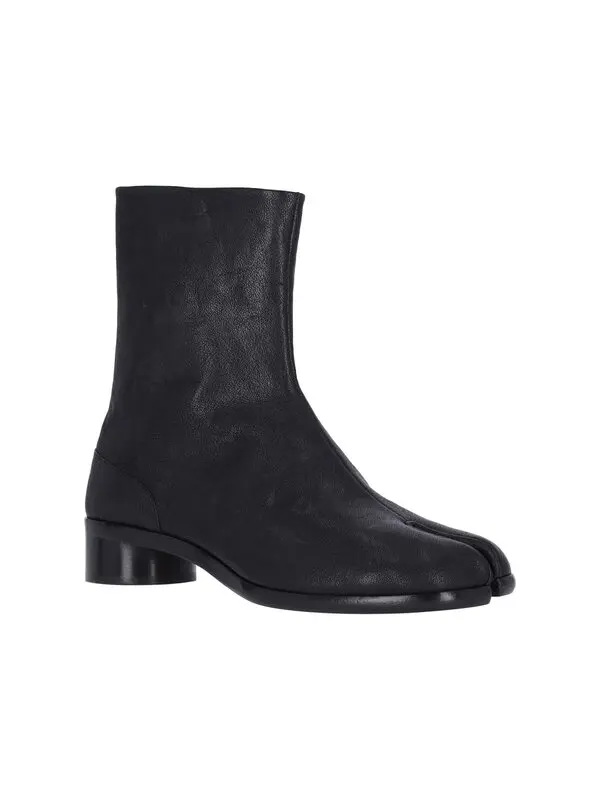 MAISON MARGIELA Tabi Ankle Boots - Black