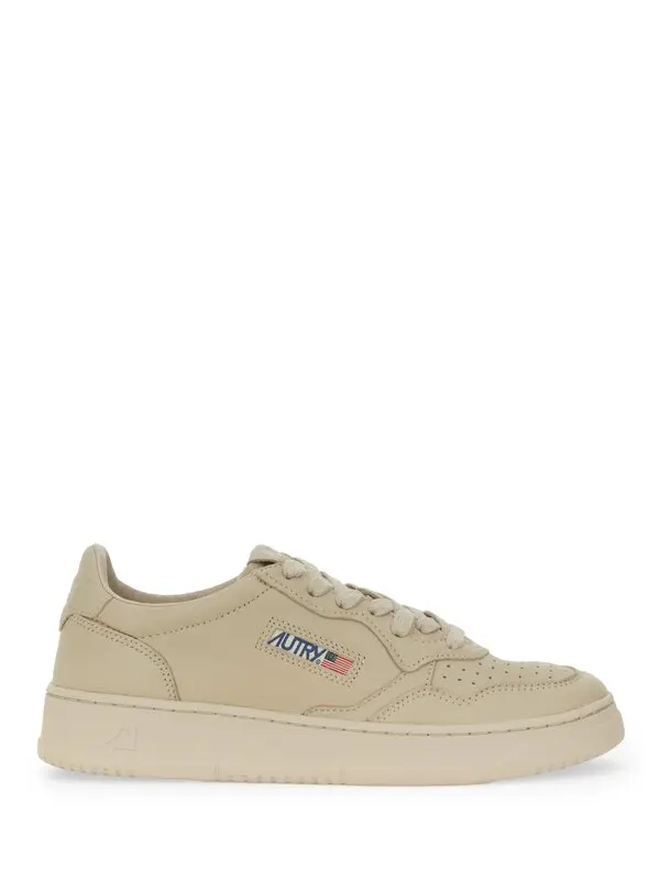 AUTRY Medalist Low Top Sneakers