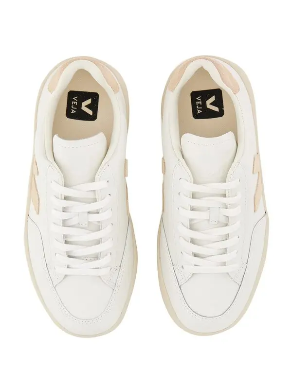 VEJA V-12 Sneakers