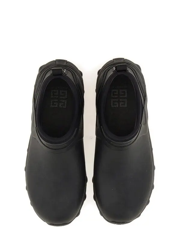 Givenchy Bogs Chelsea Boot - Black
