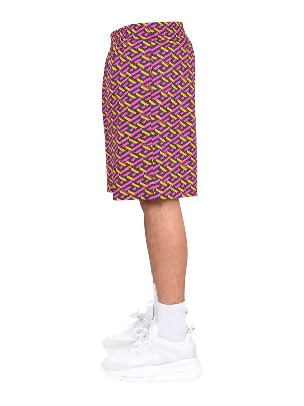 Versace Shorts With La Greca Print - Multicolour