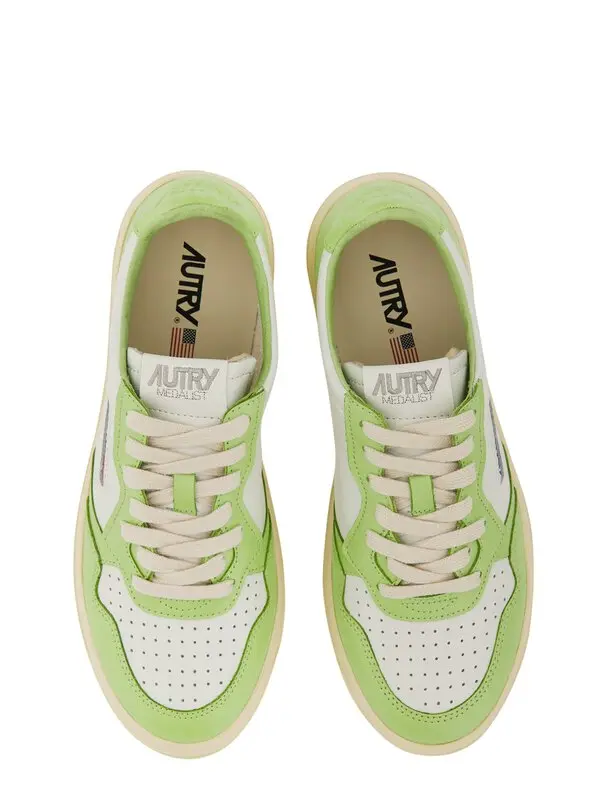 AUTRY Medalist Low Top Sneakers