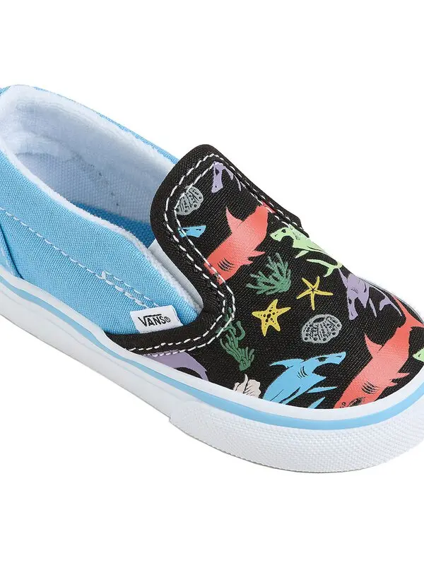 VANS Slip-on Sneakers