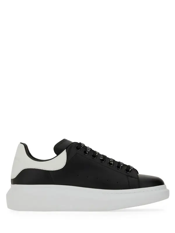 Alexander McQueen Oversized Sneakers - Black