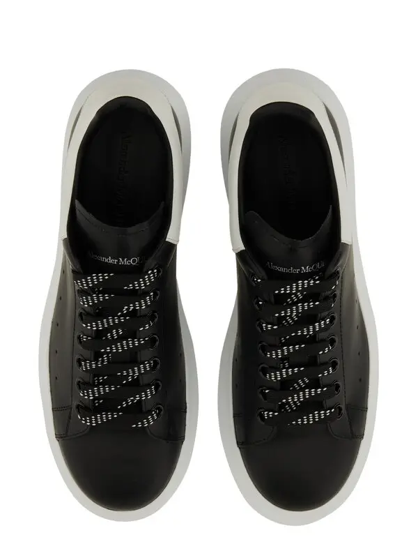 Alexander McQueen Oversized Sneakers - Black