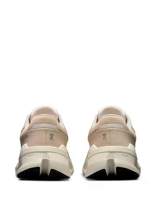 On Logo-detail Sneakers - Neutrals