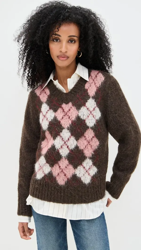 DUNST Argyle V-neck Sweater