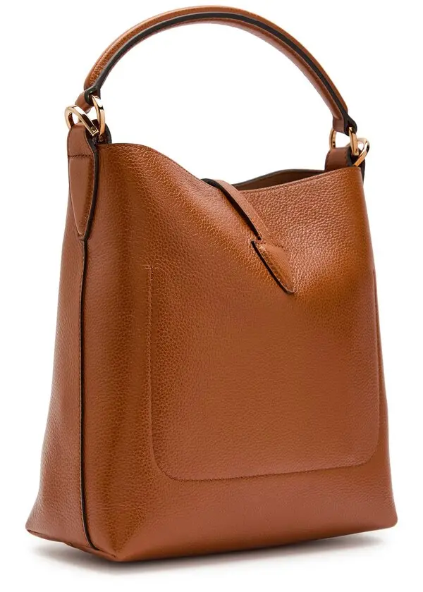 TOD'S T-plaque Grained Leather Top Handle Bag - Tan