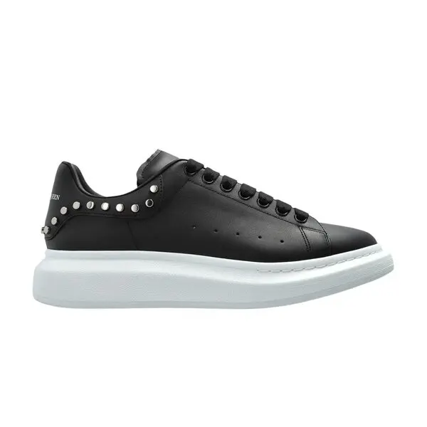 Alexander McQueen Oversized Sneakers With Studs - Black