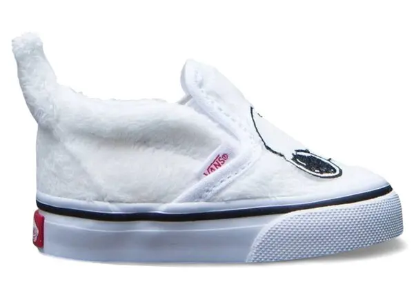 VANS Classic Slip-on Sneakers