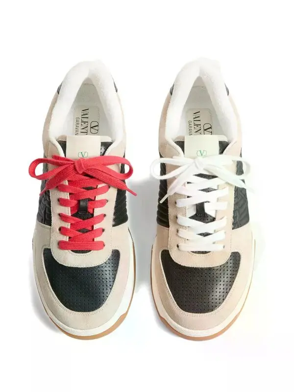 Valentino Garavani Sparry Sneakers - Neutrals