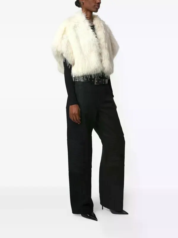 Apparis Devin Shrug - White