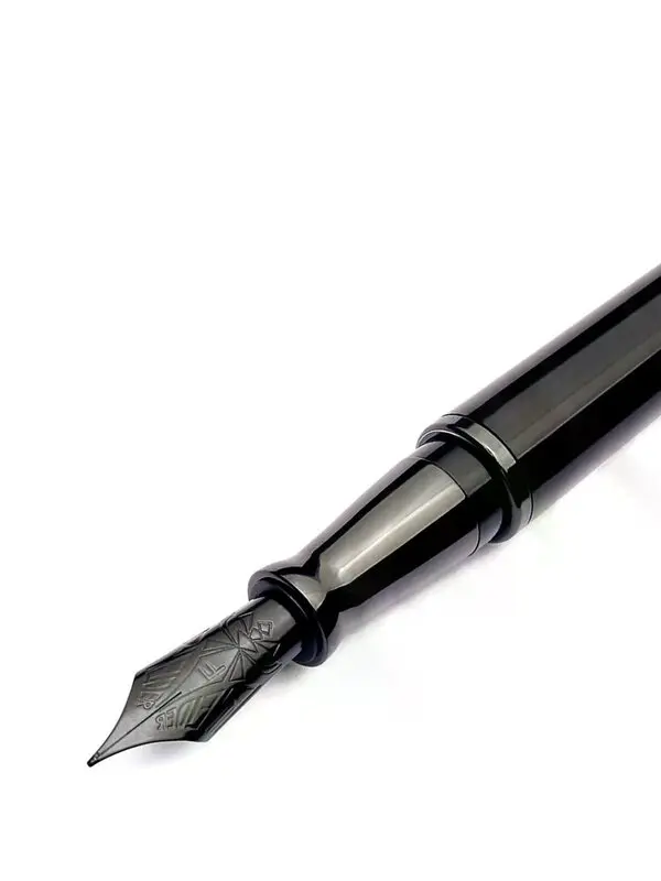 PINEIDER Avatar Ur Glossy Fountain Pen