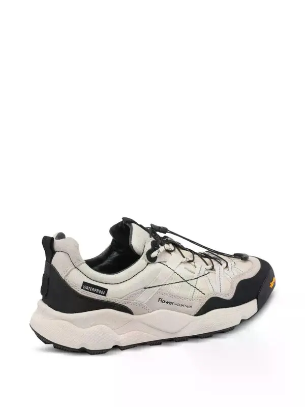 FLOWER MOUNTAIN Logo Detail Sneakers