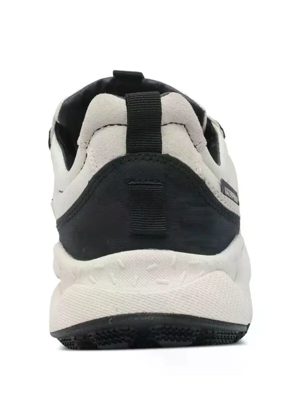FLOWER MOUNTAIN Logo Detail Sneakers