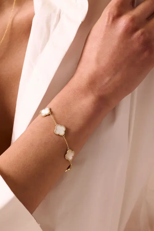 ELECTRIC PICKS Icon White Clover Bracelet