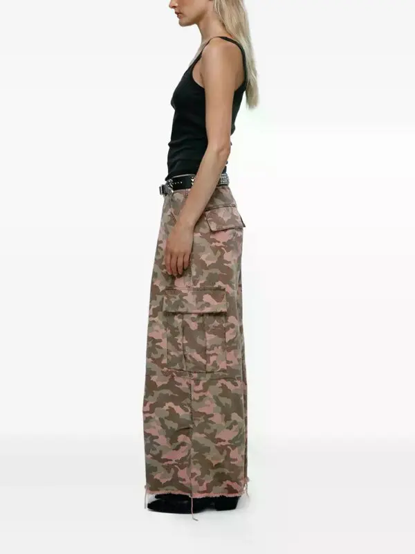 MAINLESS Camouflage Wide-leg Trousers - Pink