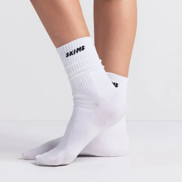 SKIMS Ribbed Crew Logo Socks 3 Pack - Snow