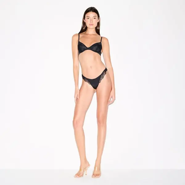 SKIMS Unlined Demi Bra | Purple | | Lace - Onyx