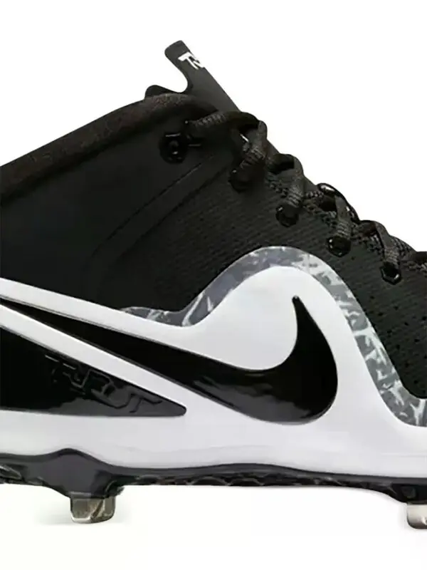 Nike Zoom Trout 4 Cleats