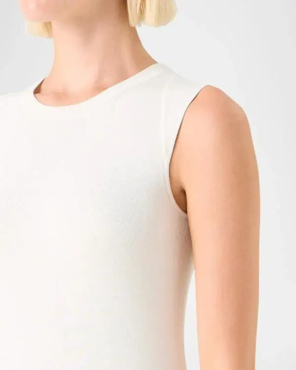 Akris Sleeveless Fitted Silk Knit Top
