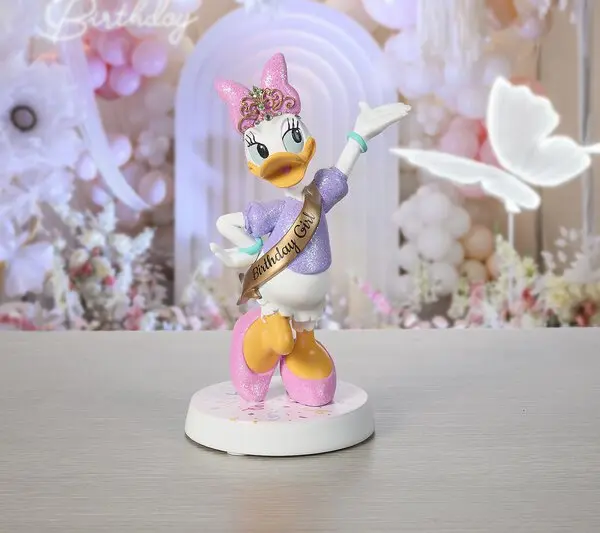 PRECIOUS MOMENTS Disney Daisy Birthday Diva Fig Urine - One-color