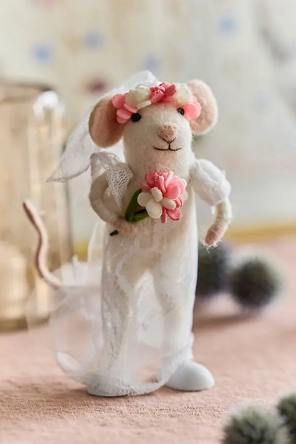 TERRAIN Felt Mouse Bride - Multi