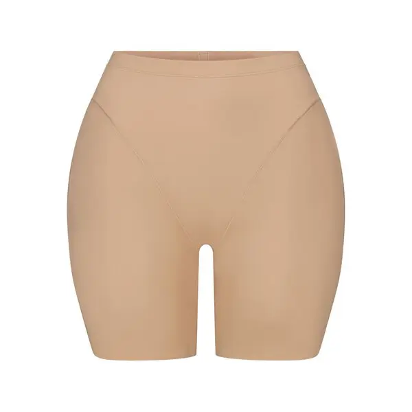 SKIMS Body Butt And Hip Enhancing Mid-thigh Short - Clay