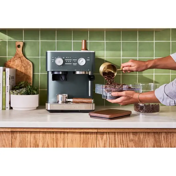 KITCHENAID Semi Automatic Espresso Machine With Burr Grinder