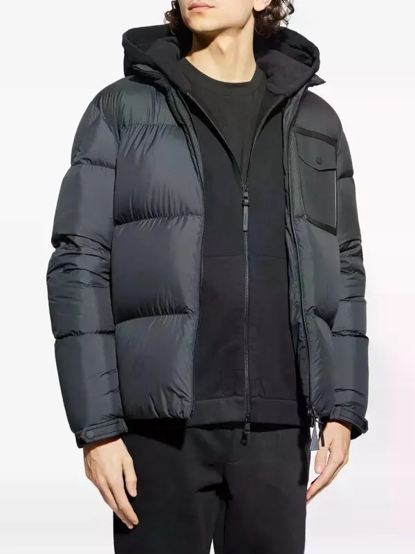 Moncler Quilted Down Jacket With High Neck - Black