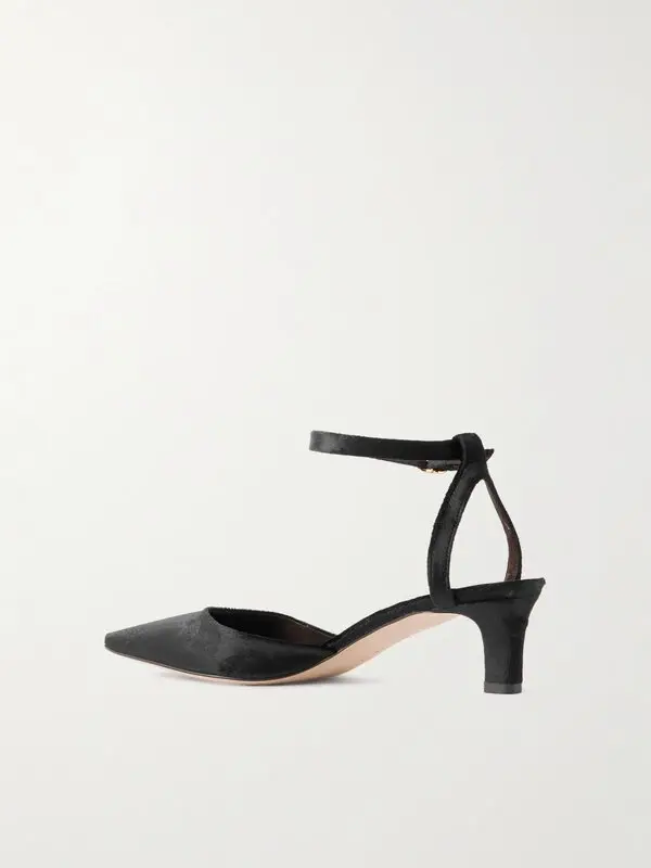 THE ROW Carla Velvet Pumps - Black