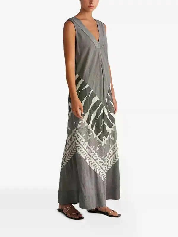 PEARL & CAVIAR Patterned V-neck Maxi Dress