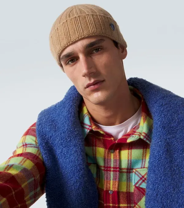 GOD'S TRUE CASHMERE Beanie With Lapis Lazuli Detailing - Beige