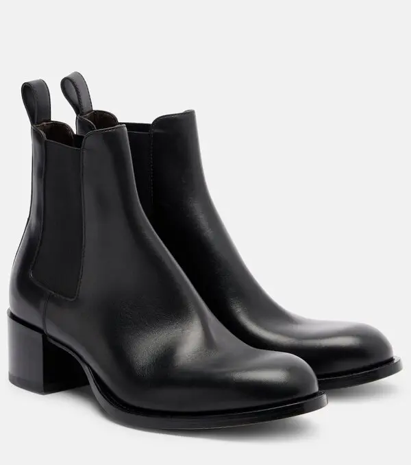 THE ROW Nobilis Chelsea Leather Ankle Boots - Black