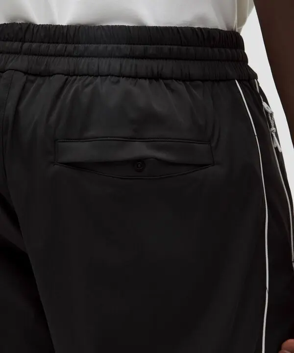 Lululemon Venice Relaxed-fit Shorts - Black