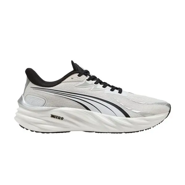 PUMA Velocity Nitro 4 Sneakers - White