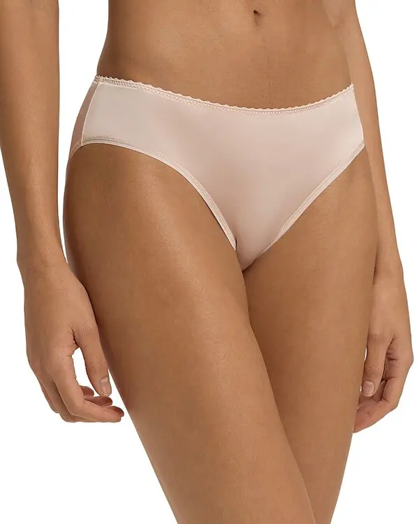 Hanro Satin Deluxe Bikini Bottom - Natural