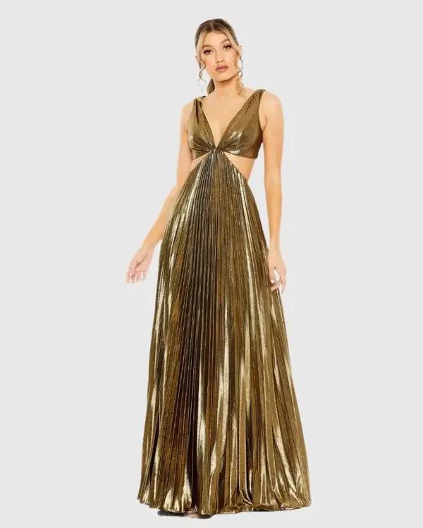 Mac Duggal Pleated Metallic Gown