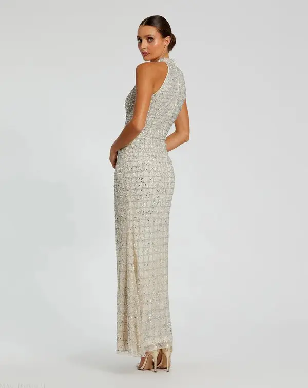mac duggal chain halter keyhole-cutout a-line maxi dress Mac Duggal Embellished Halter Neck Keyhole Gown - Silver