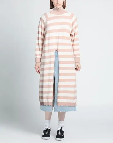 VICOLO Turtleneck Knit Top