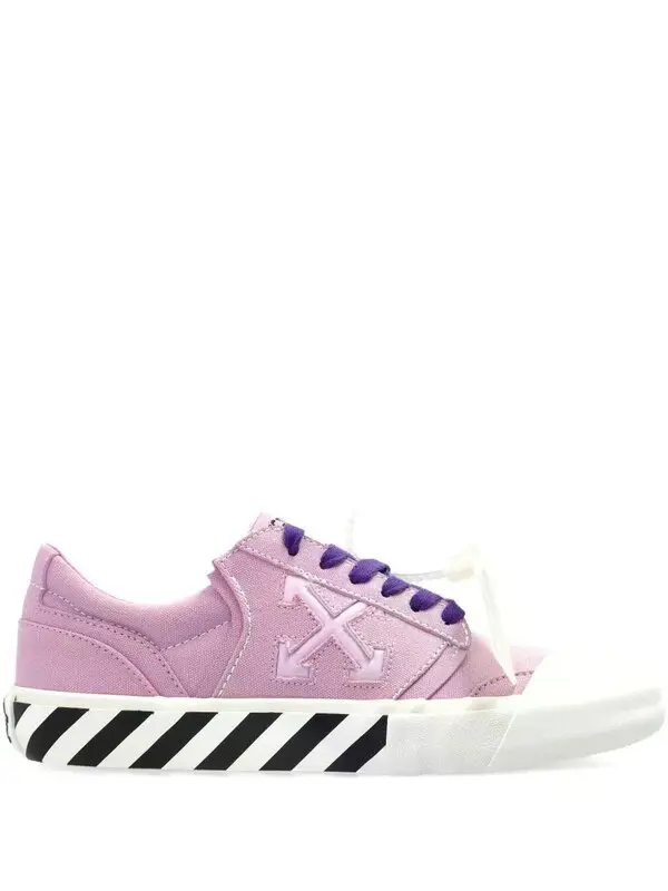 Off-White Arrow-logo Low Top Sneakers