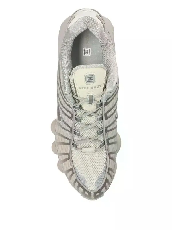 Nike Shox Sneakers - Neutrals