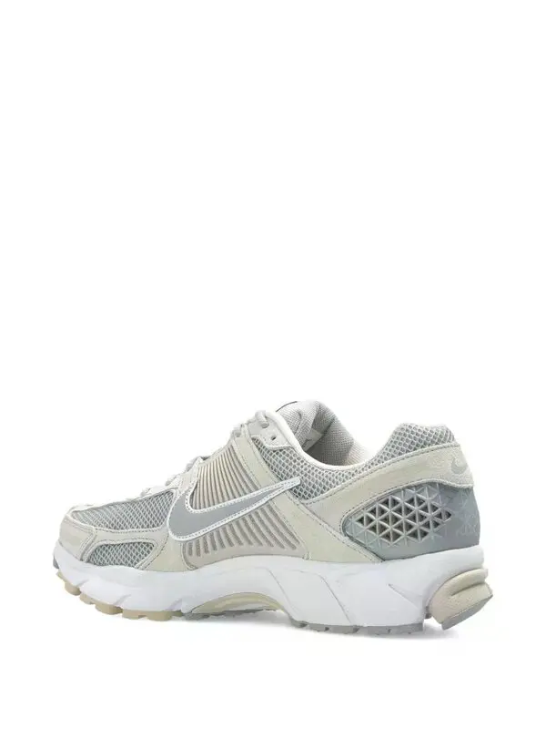 Nike Zoom Vomero 5 Sneakers - Grey