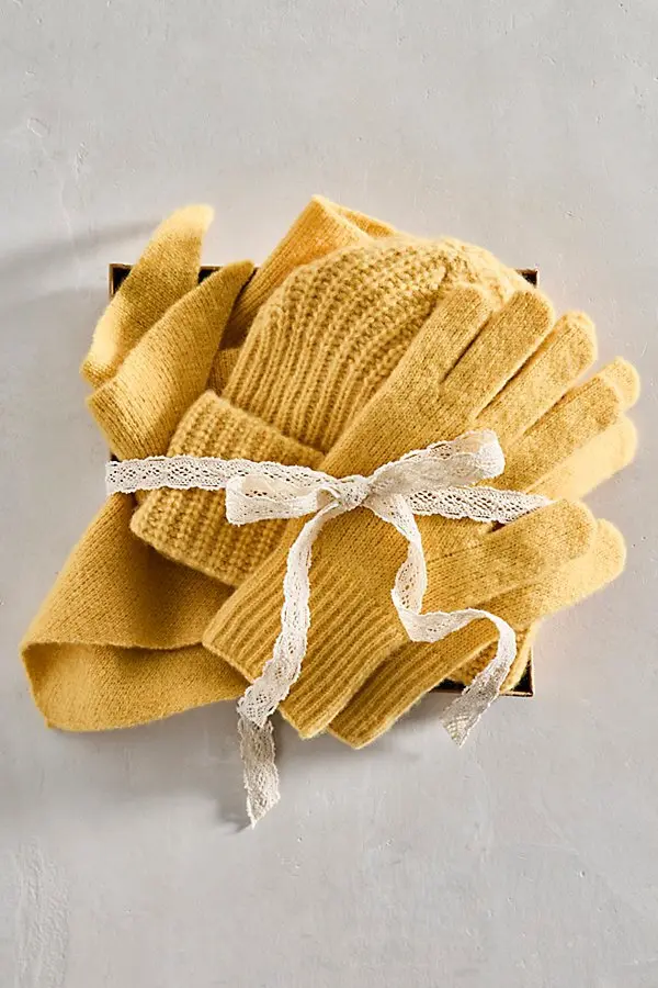 Free People Perfect Cashmere Gloves - Yellow